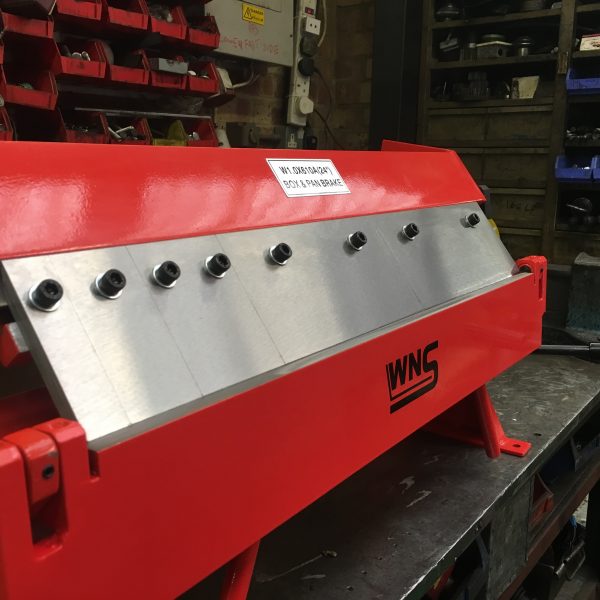 WNS Box & Pan Folder 600mm x 1.0mm - WNS - W. Neal Services Ltd