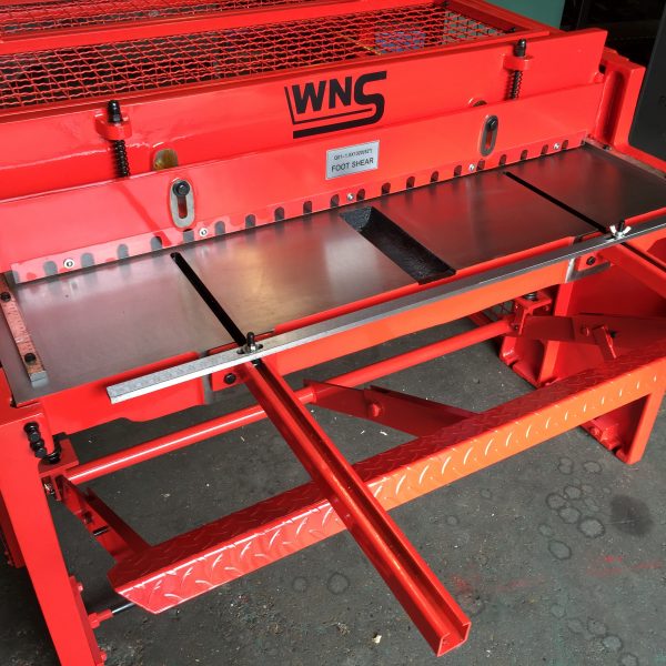 WNS Cast Treadle Guillotine 1320mm x 1.5mm Capacity - WNS - W. Neal ...