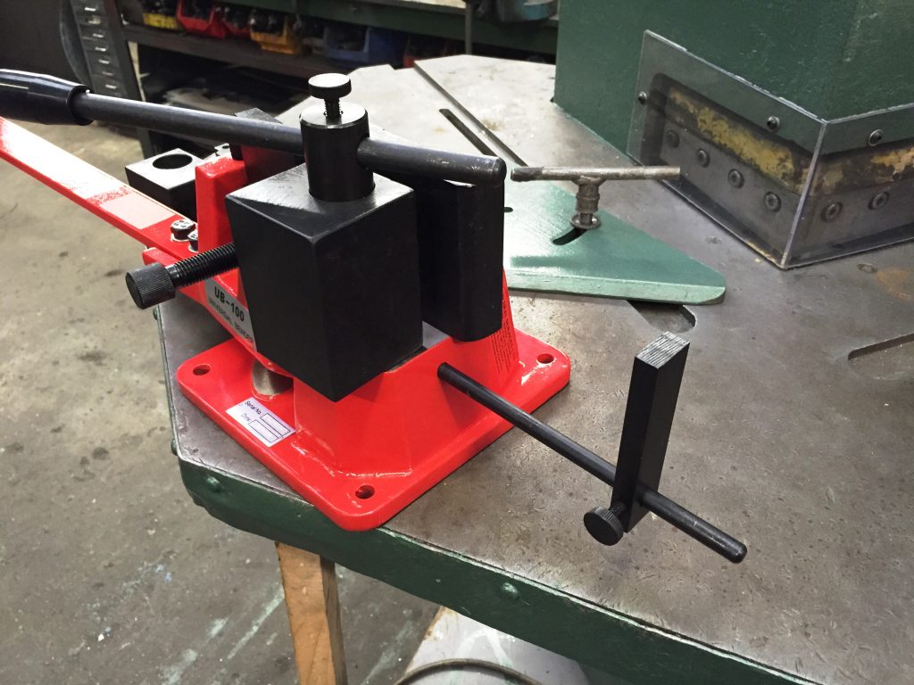 Universal Bar Bender 100mm - WNS - W. Neal Services